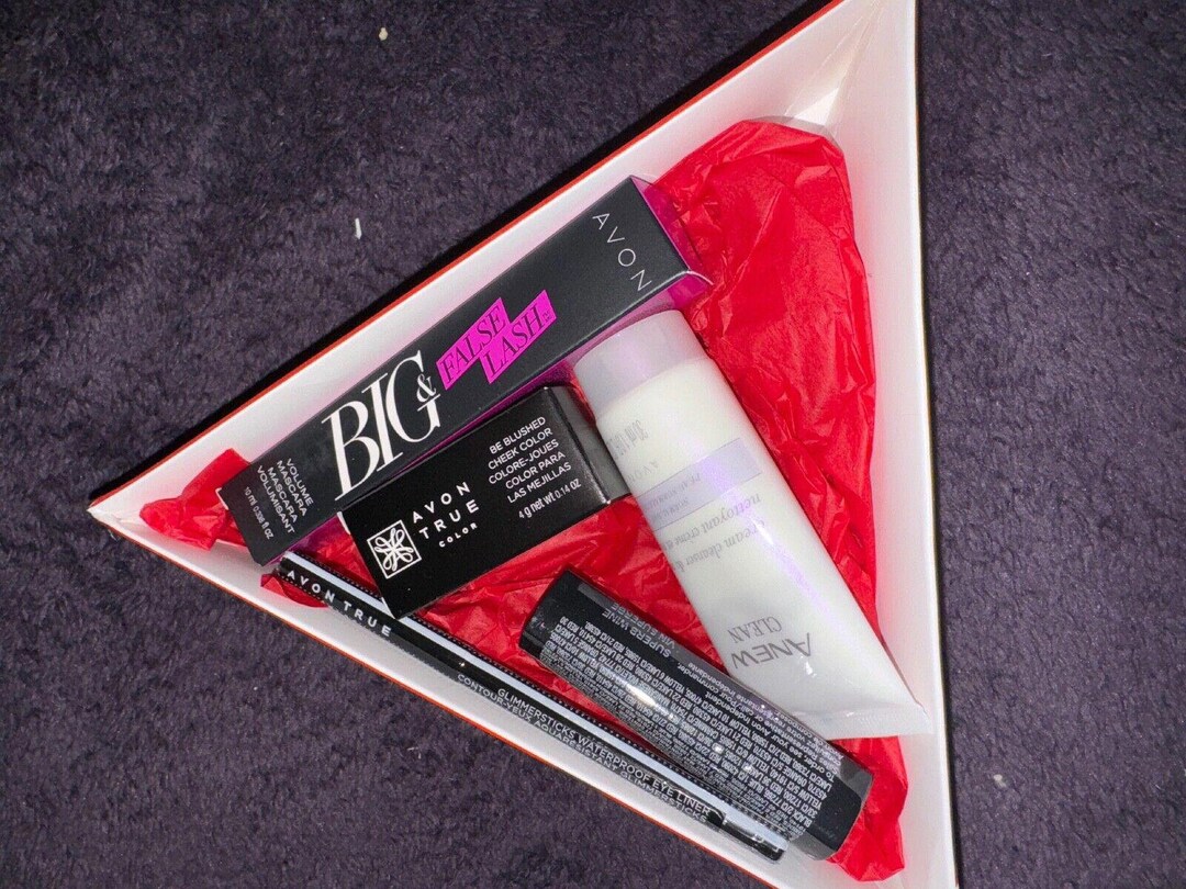 Avon Custom Sampler Triangle - Etsy