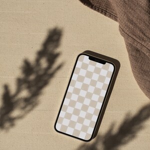 Beige Checkered Retro Phone Wallpaper, Soft Creamy Handpainted iPhone ...