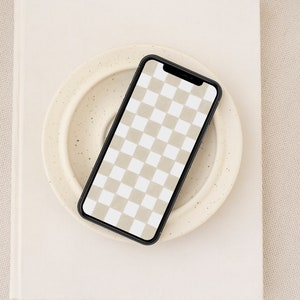 Beige Checkered Retro Phone Wallpaper, Soft Creamy Handpainted iPhone ...