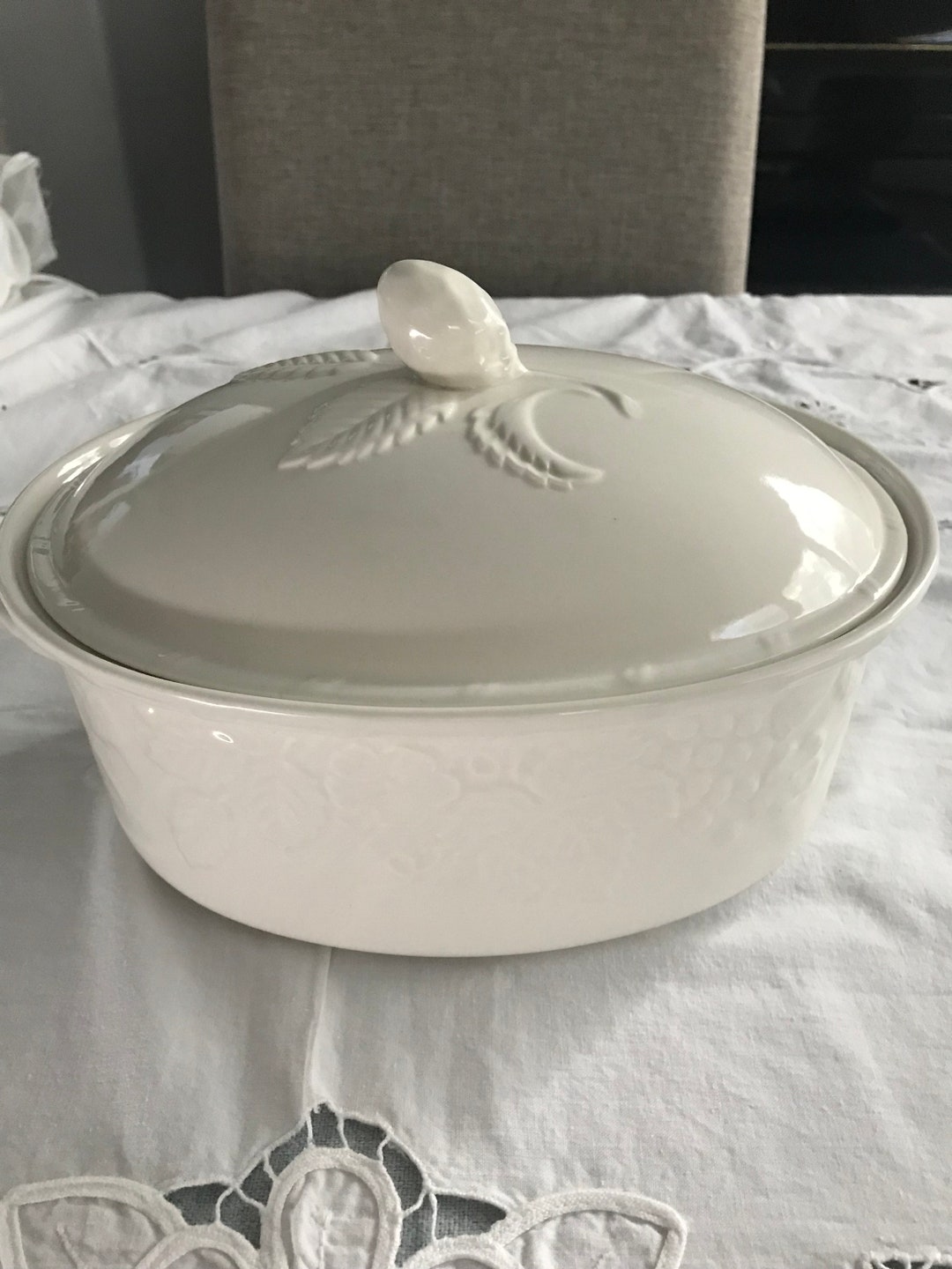 Vintage White Mikasa English Countryside Casserole Dish - Etsy