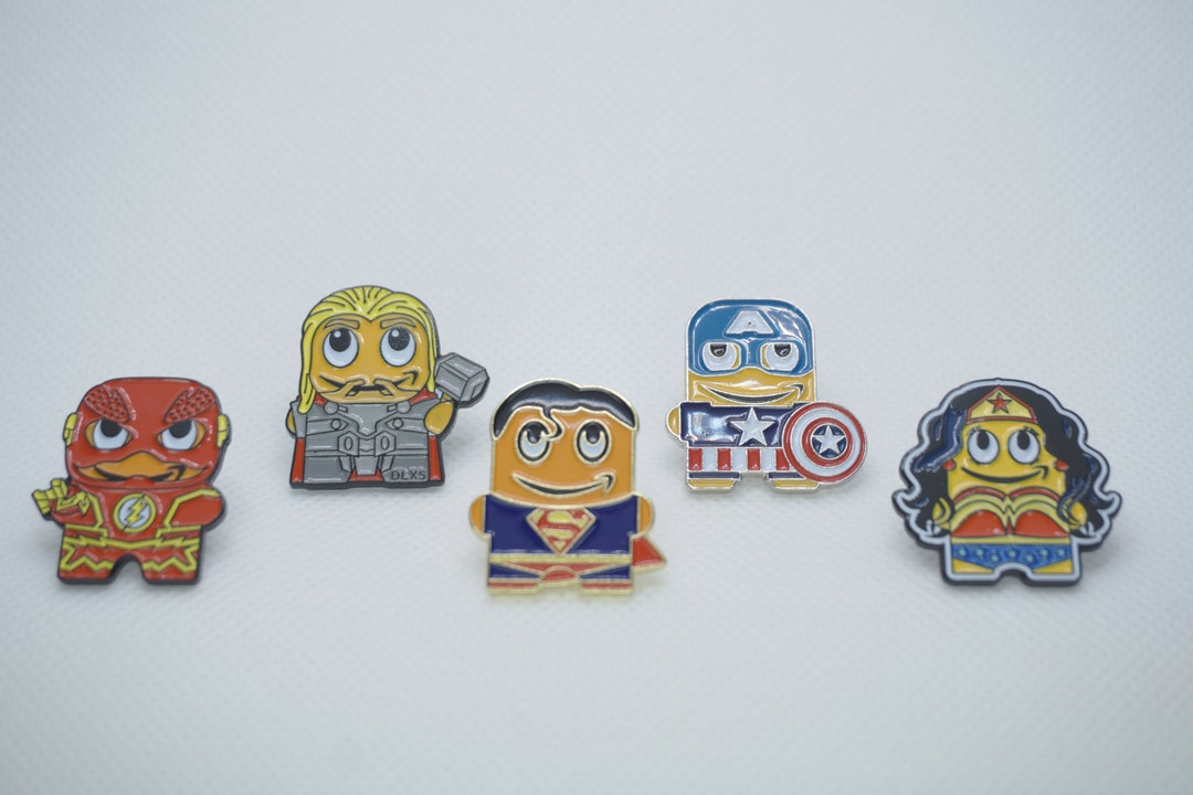 Peccy Amazon Employee Superheroes Lot of 5 Pins: Flash, Thor, Superman ...