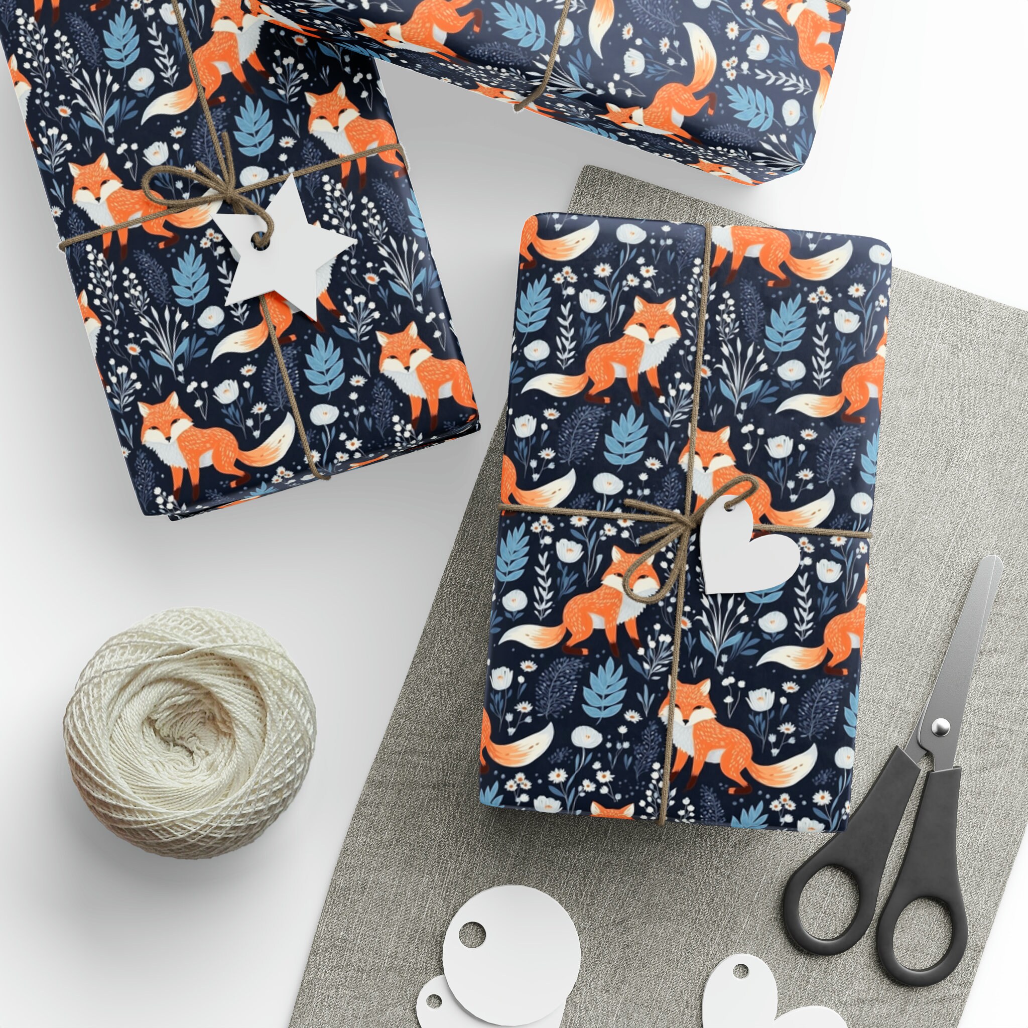 Christmas Gift Wrapping, Fox Wrap Paper, Gift Wrapping Paper, Christmas ...