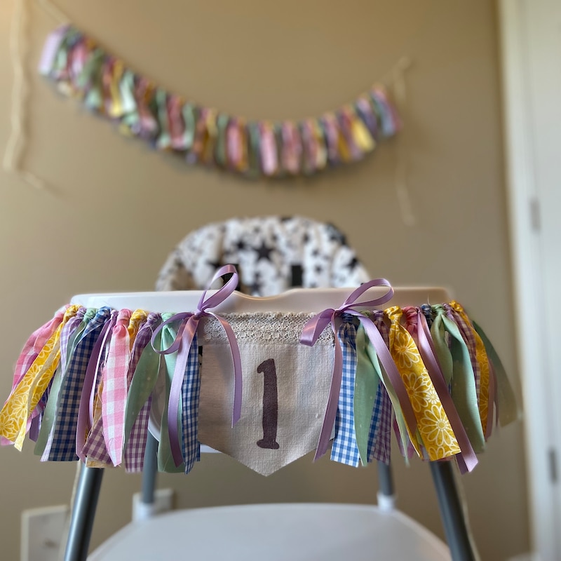 Chairs for Photo Shoot - Etsy