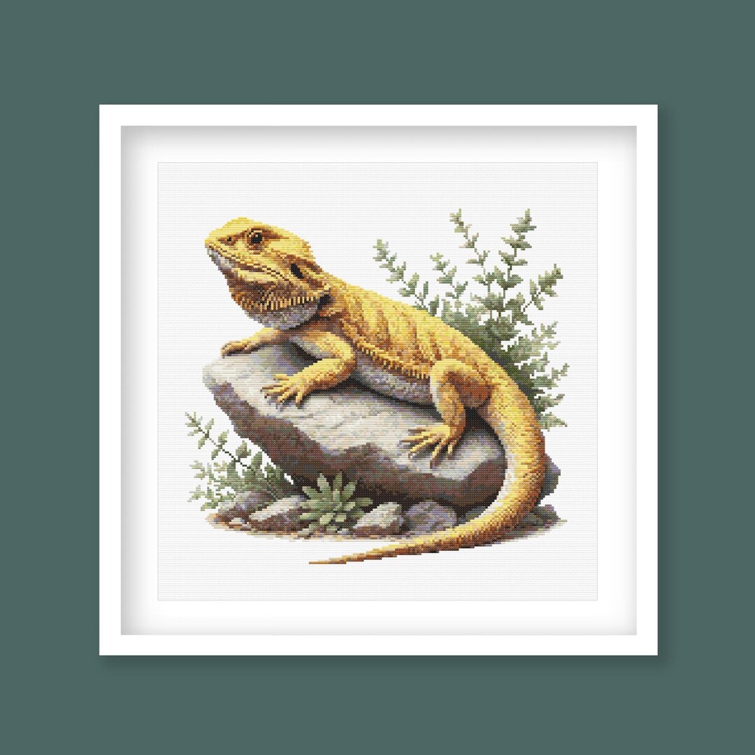 Yellow Bearded Dragon Lizard Cross Stitch Pattern - Detailed Reptile ...
