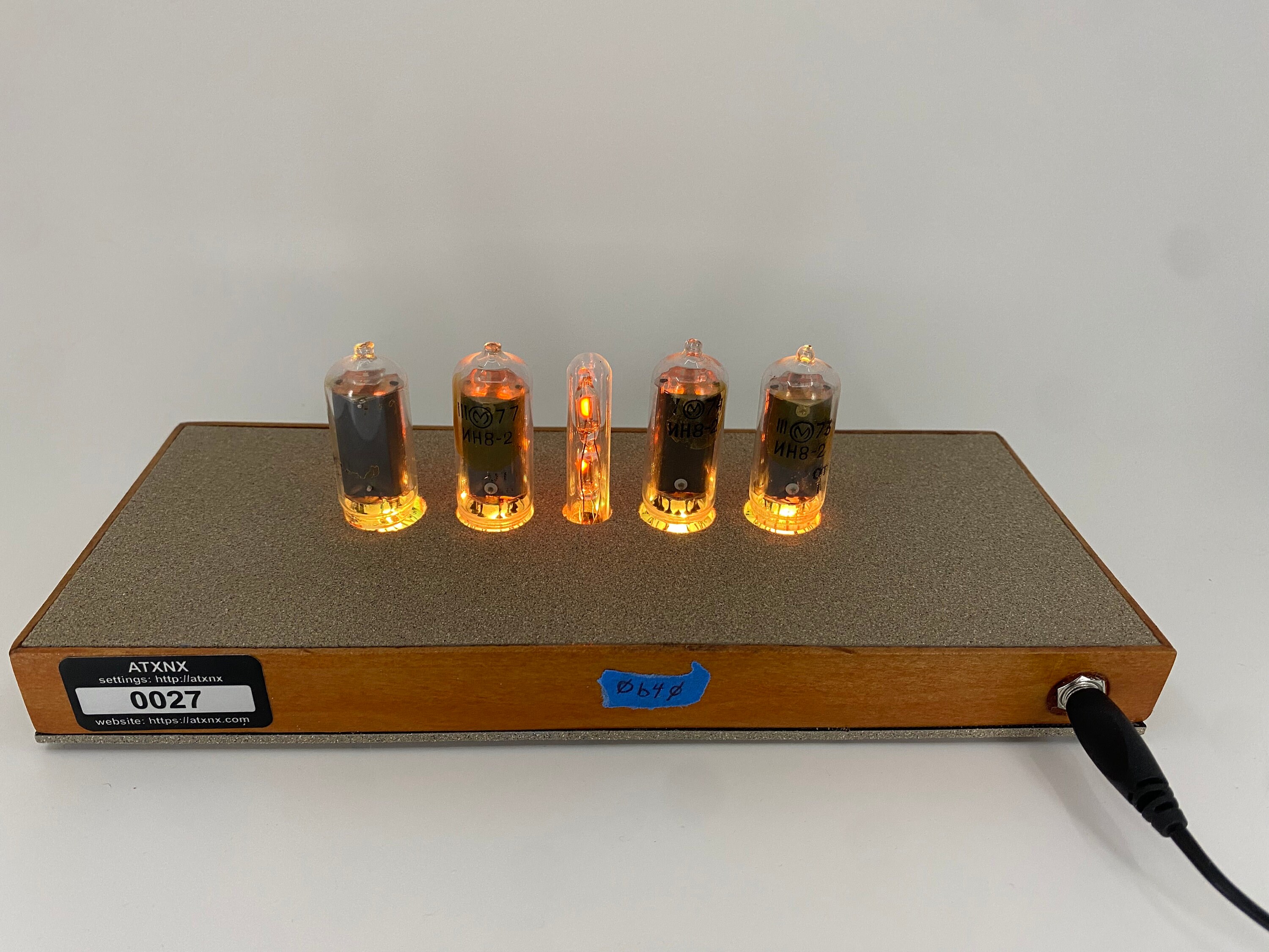 Dune Medium Nixie Clock - Etsy
