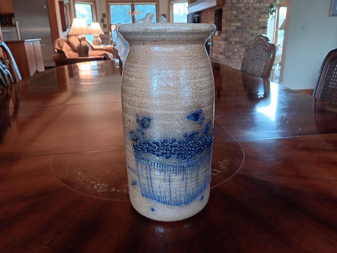 Vintage Salmon Falls Pottery Covered Crock With Lid Berry Basket Motif ...