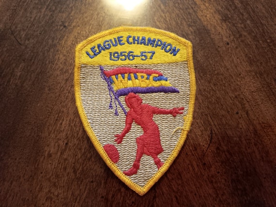 Vintage League Champions 1956-57 Patch Sew On - Gem