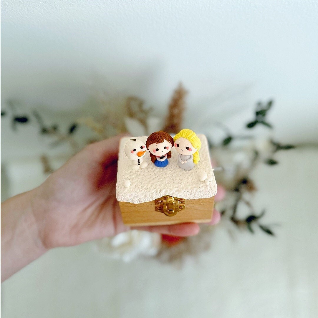 Frozen Music Box (elsa, Anna & Olaf) - Etsy