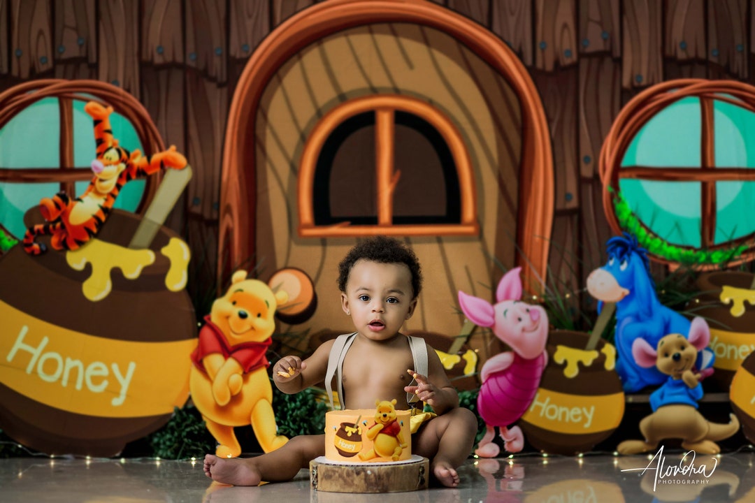 Winnie the Pooh-fabric Backdrop-alondra Backdrops - Etsy
