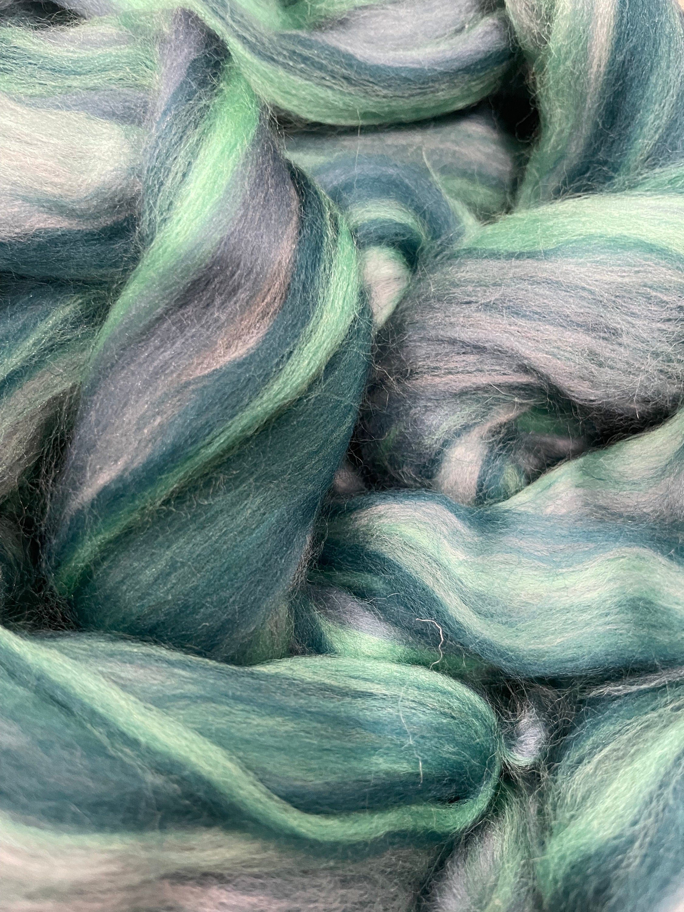 Lush Meadows 6 Oz Combed Top Merino Fiber Spinning Fiber Wool Roving ...