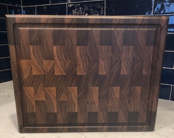 Walnut End Grain Cutting Board With Diamond Pattern - Etsy