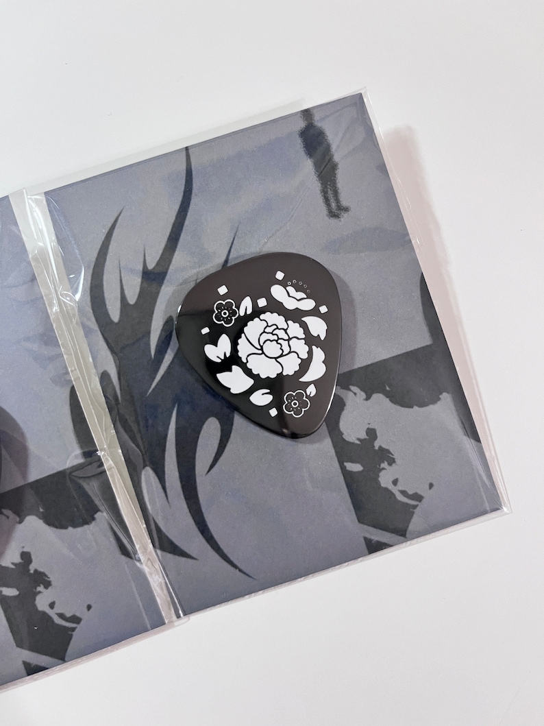 Agustd DDAY Enamel Pin | Agustd Guitar Pick Pin - Etsy
