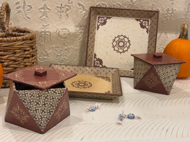 Traditional Korean Hanji Handmade Craft | Pencil Holder | Jewelry Box ...