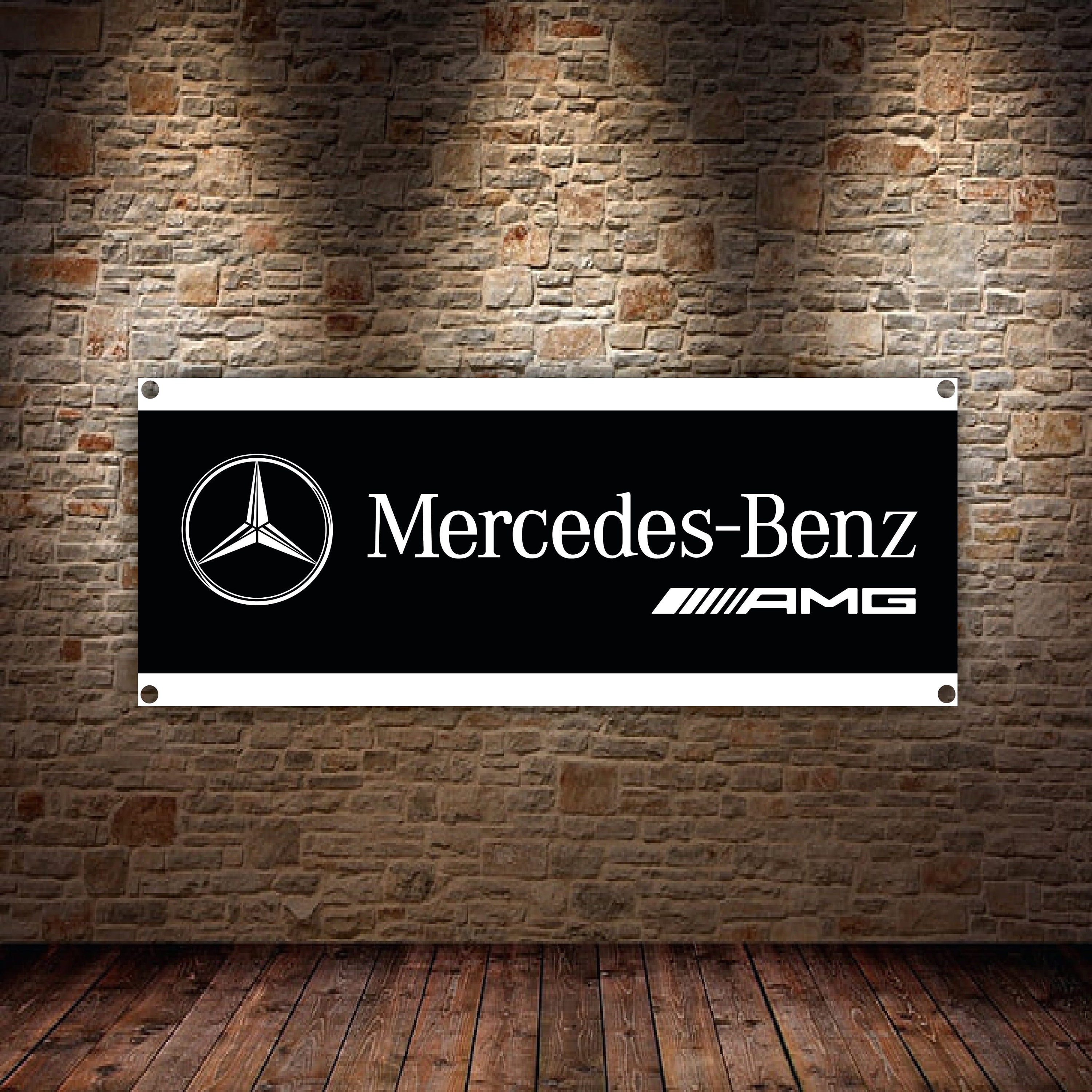 Garage Mercedes Flag