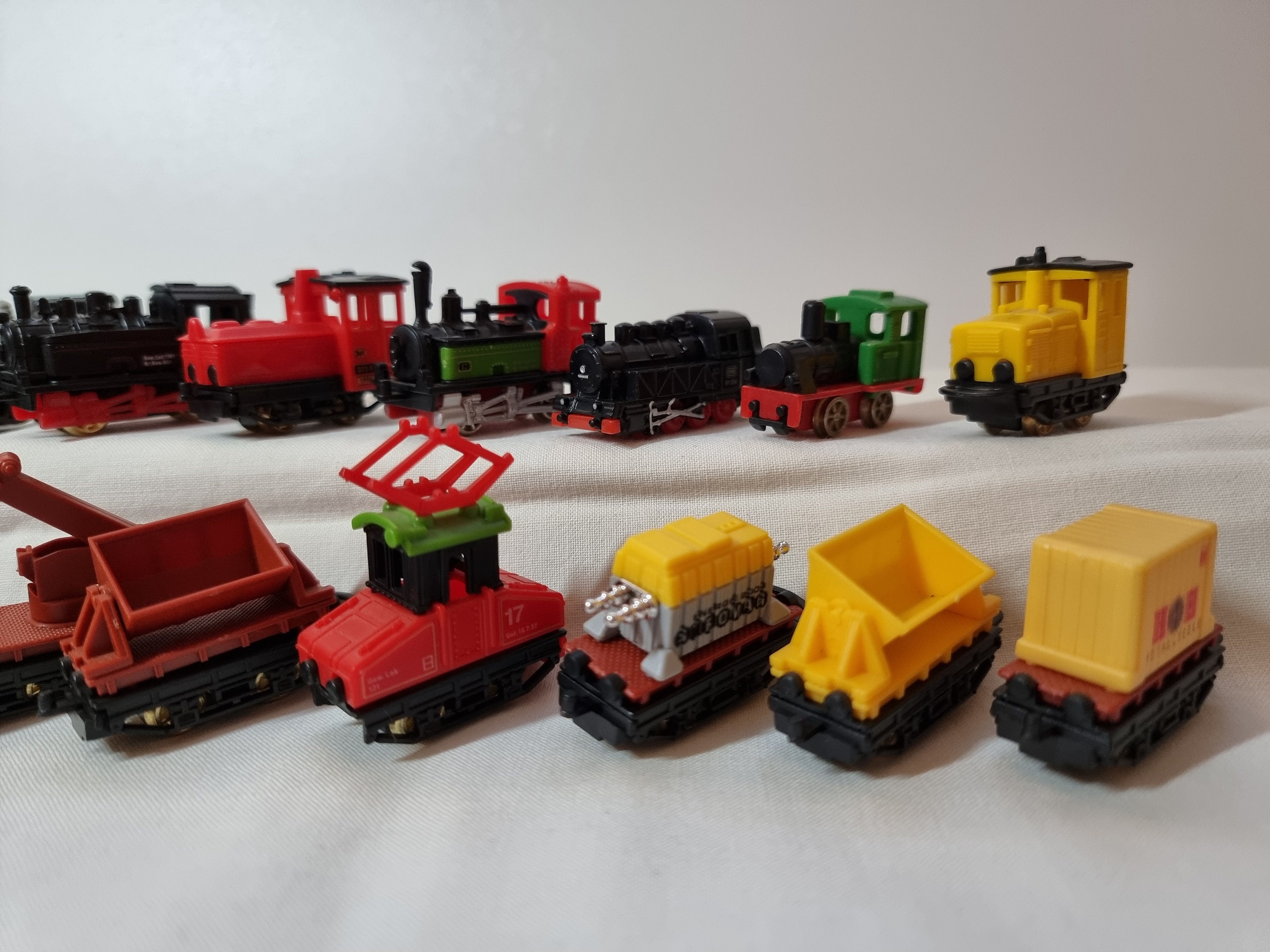 Kinder Surprise Trains & Wagons Vintage Toys 1990 Collectible Toys - Etsy