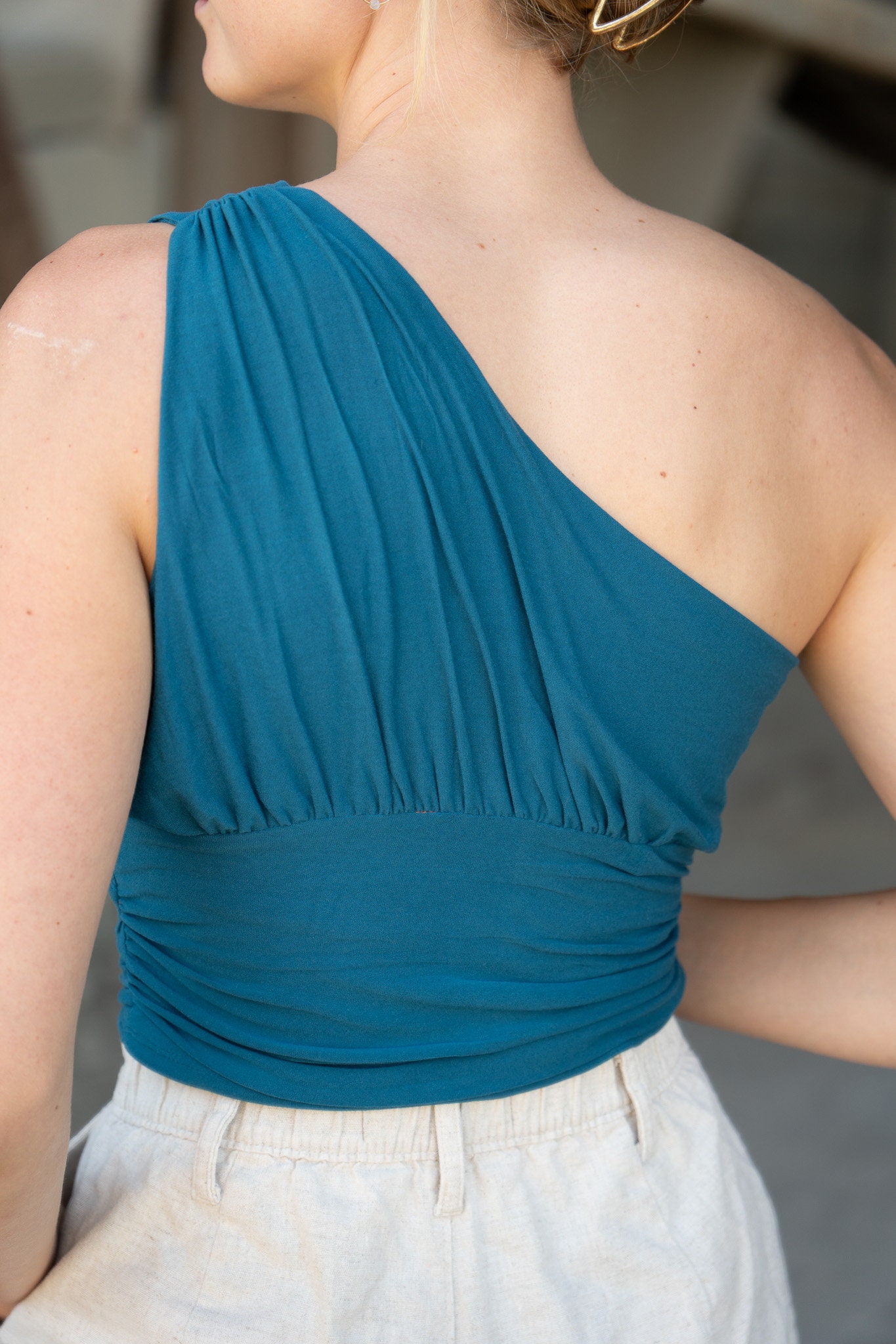 Gathered Asymmetric One-shoulder Top - Cropped and Long Version - AURI ...