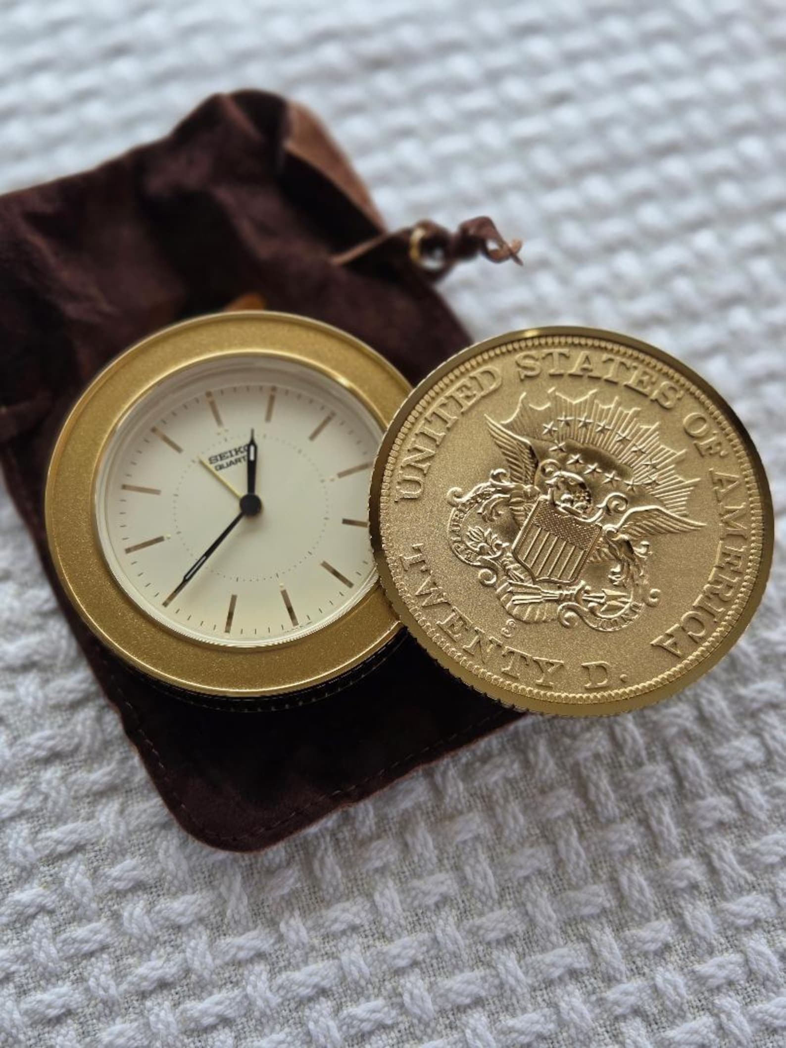 Vintage Seiko Quartz Travel Desk Clock – 20 Dollar Double Eagle Coin ...