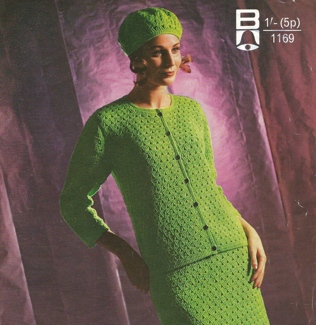 Vintage Crochet Pattern Ladies Crochet Suit Double Knit, 32-44 Inches ...