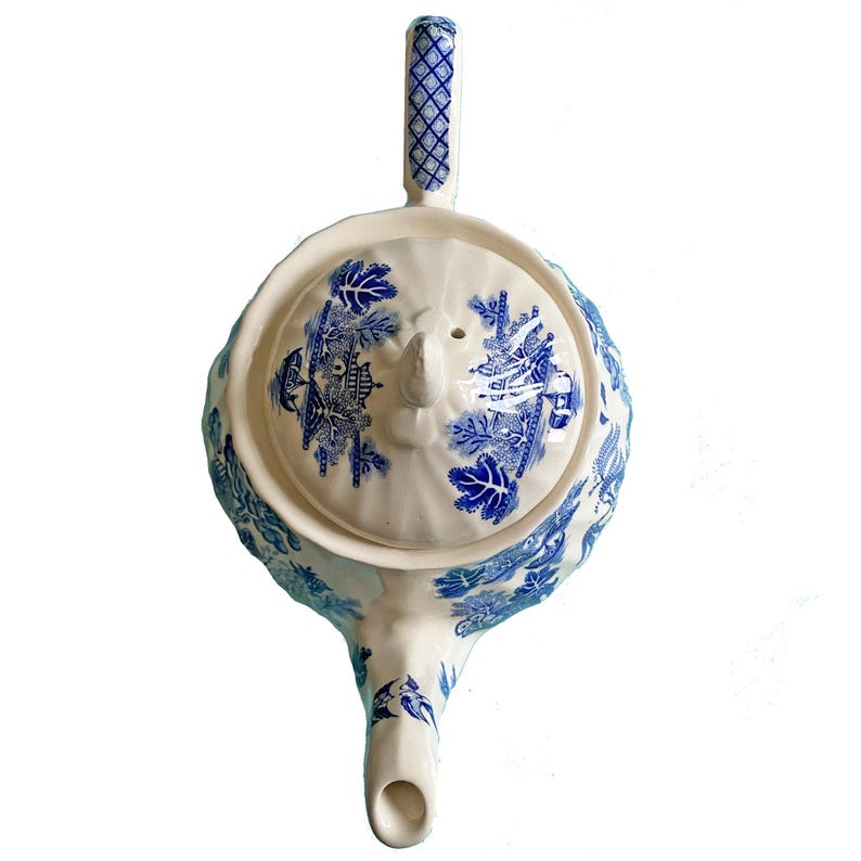 Sadler Blue Willow Pattern Swirl Design One Litre Teapot From the 1940s ...