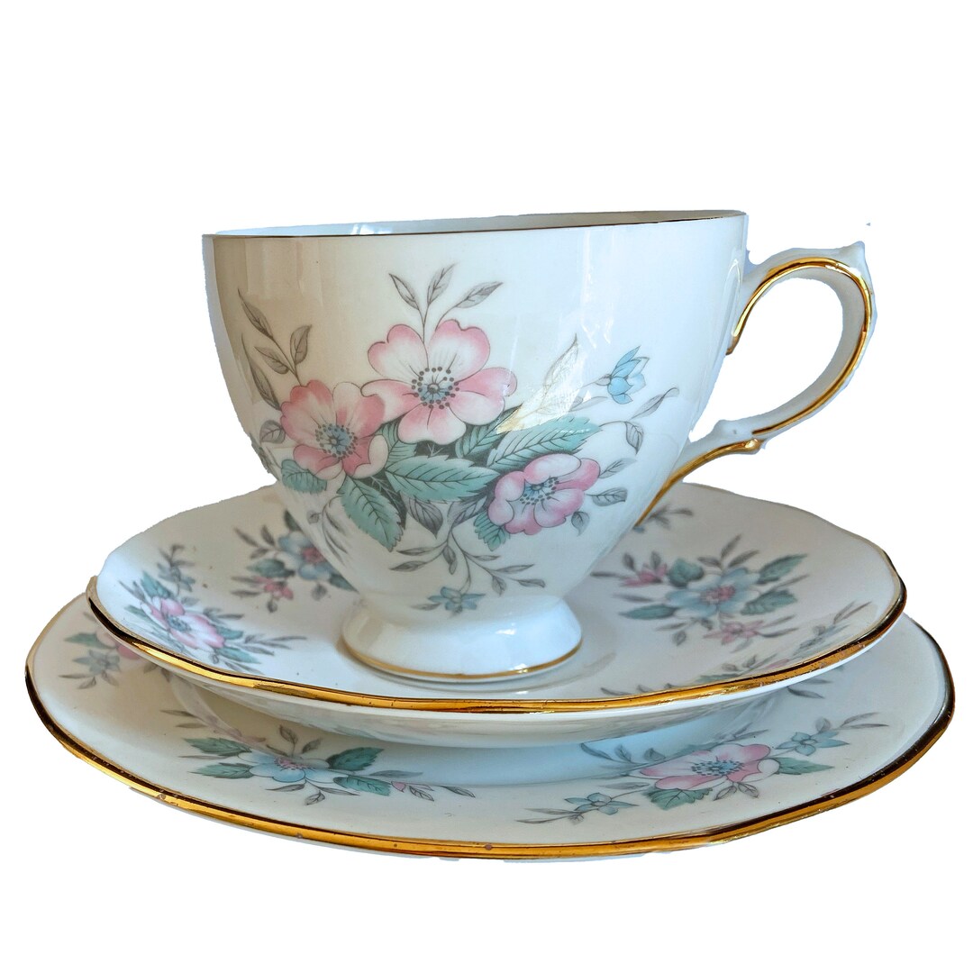 Colclough Coppelia Design Teacup, Saucer and Plate Trio - C1960's. Four ...