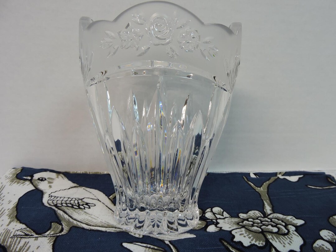 Lead Crystal Oneida Southern Garden Flower Vase - Etsy