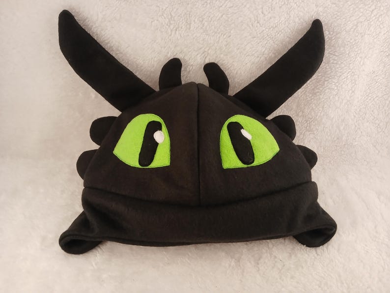 Toothless Fleece Character Hat - Etsy