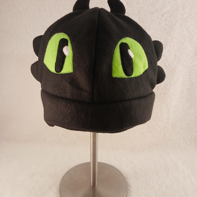Toothless Hat - Etsy