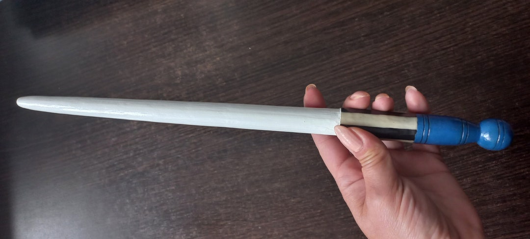 Max Russo Wand (white and Blue) - Etsy