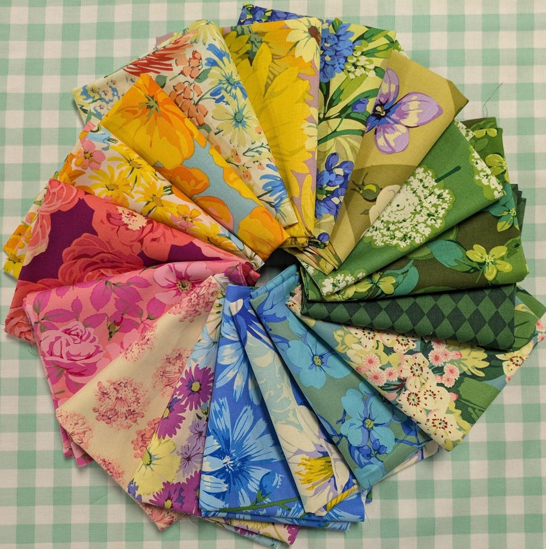 Fat Quarter Bundle - 17 Fat Quarters - Nation of Flowers by Martha ...