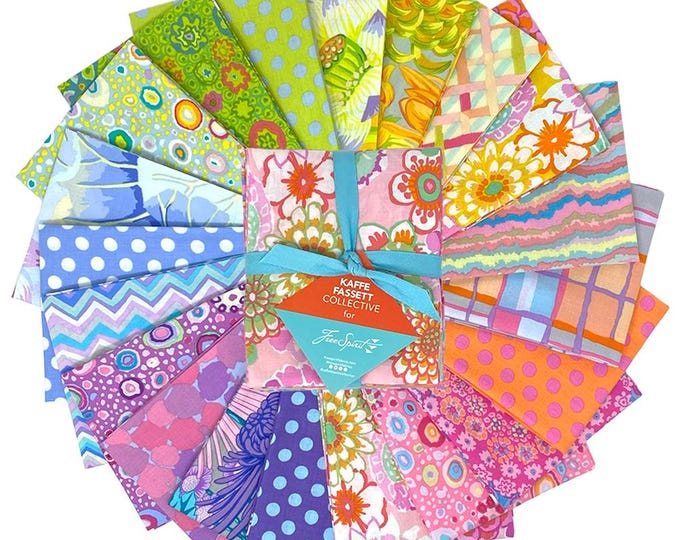 Fat Quarter Bundle - 20 Fat Quarters - Morris Manor: the Best of Morris ...