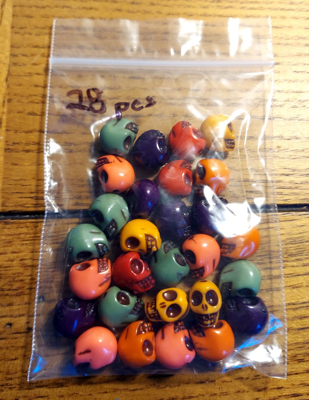 28 Skull Head Beads in Different Colors - Etsy