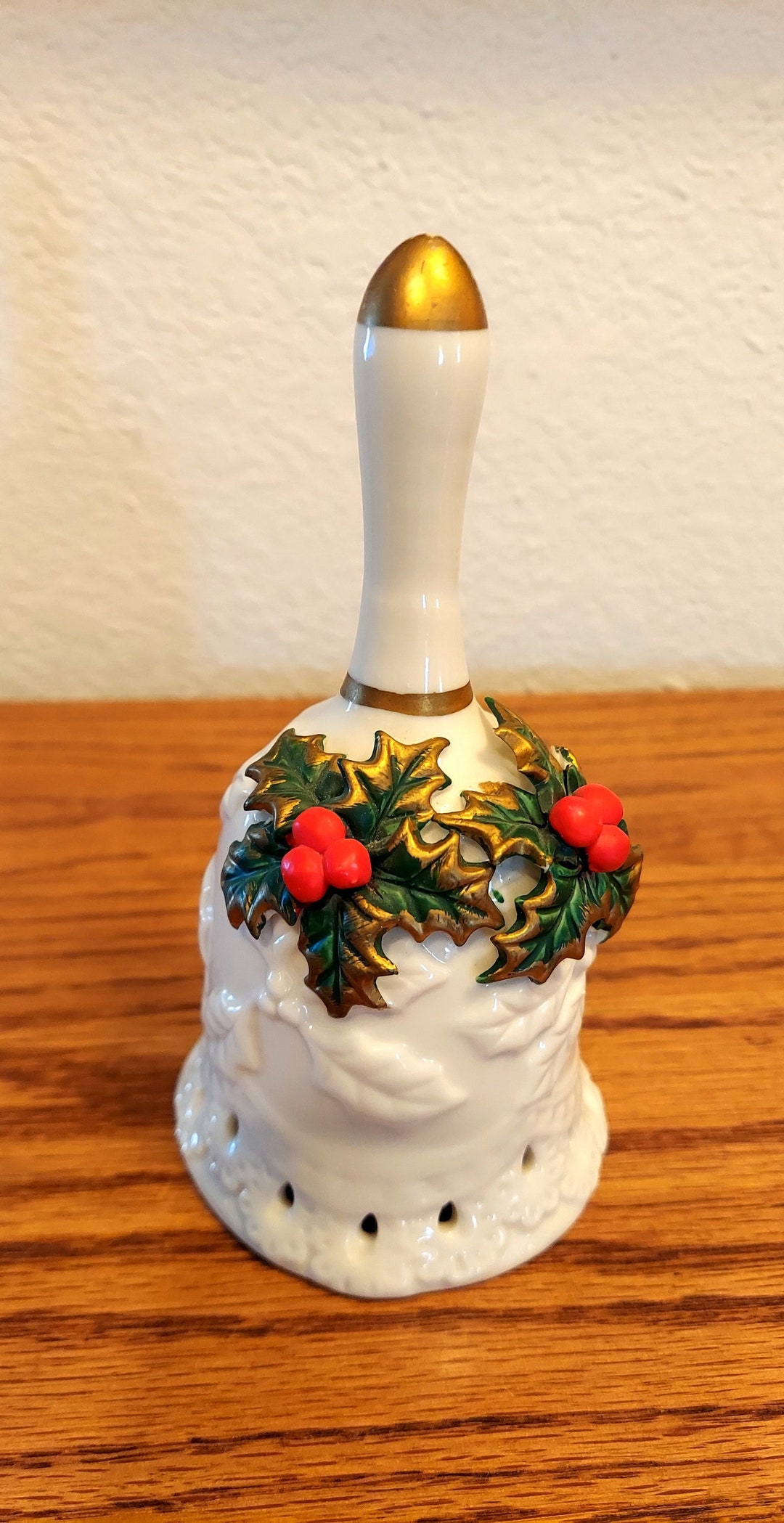 Vintage Hand Painted Ceramic Christmas Bell With Gold Trim and Holly ...