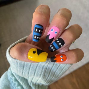 Pacman Retro Gaming Arcade Black Matte Press on Nails | Hand Painted ...