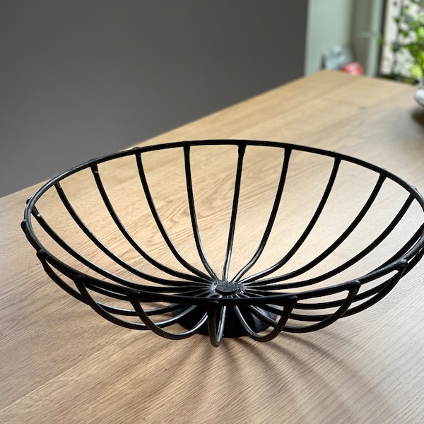 Metal Bowl - Etsy