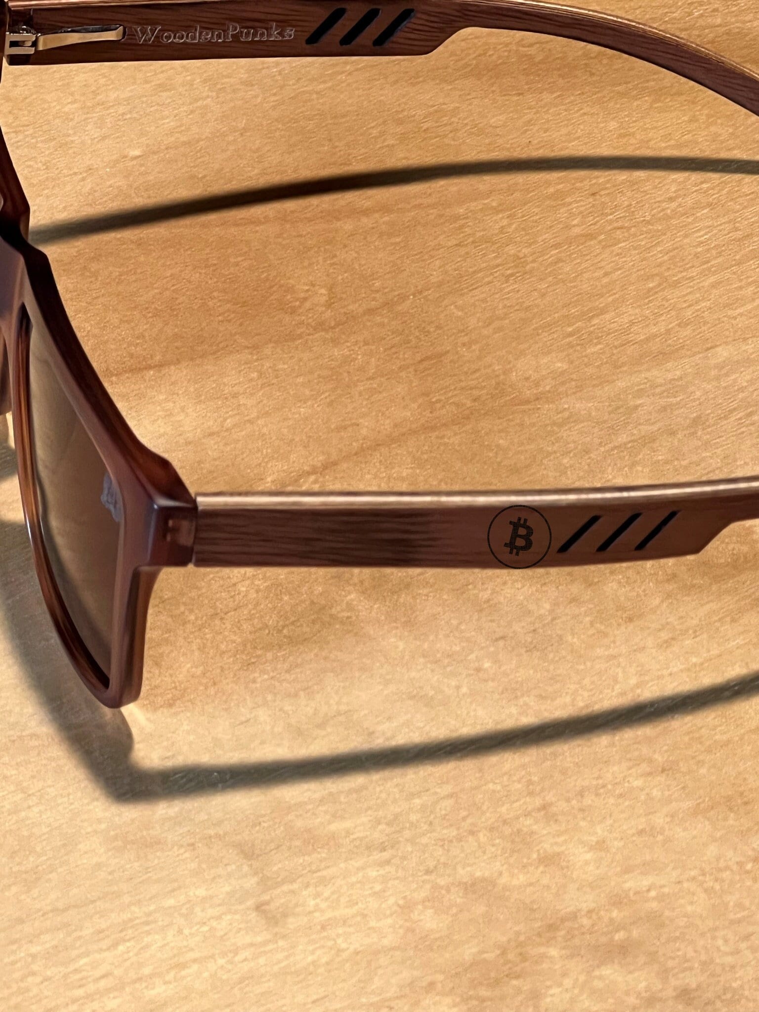 Crypto Sunglasses... Bitcoin, Ethereum, Tezos, Multiversx, Elrond Logo ...