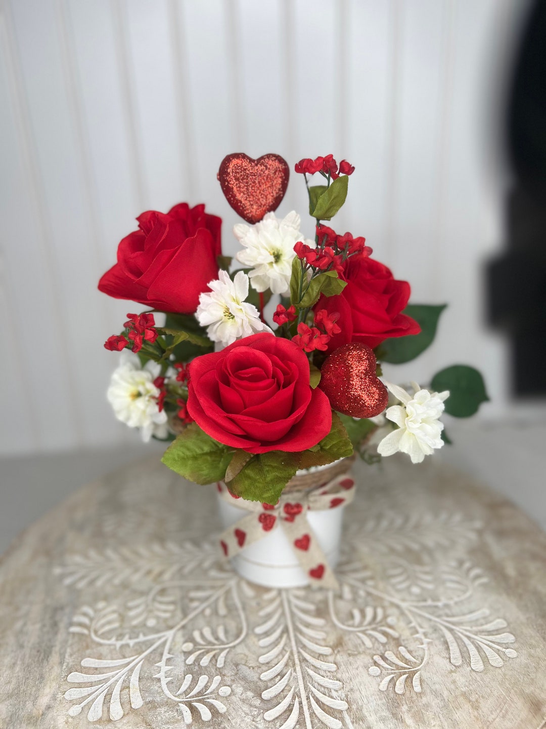 Valentine's Day Flower Arrangement, Red Rose Floral Arrangement ...