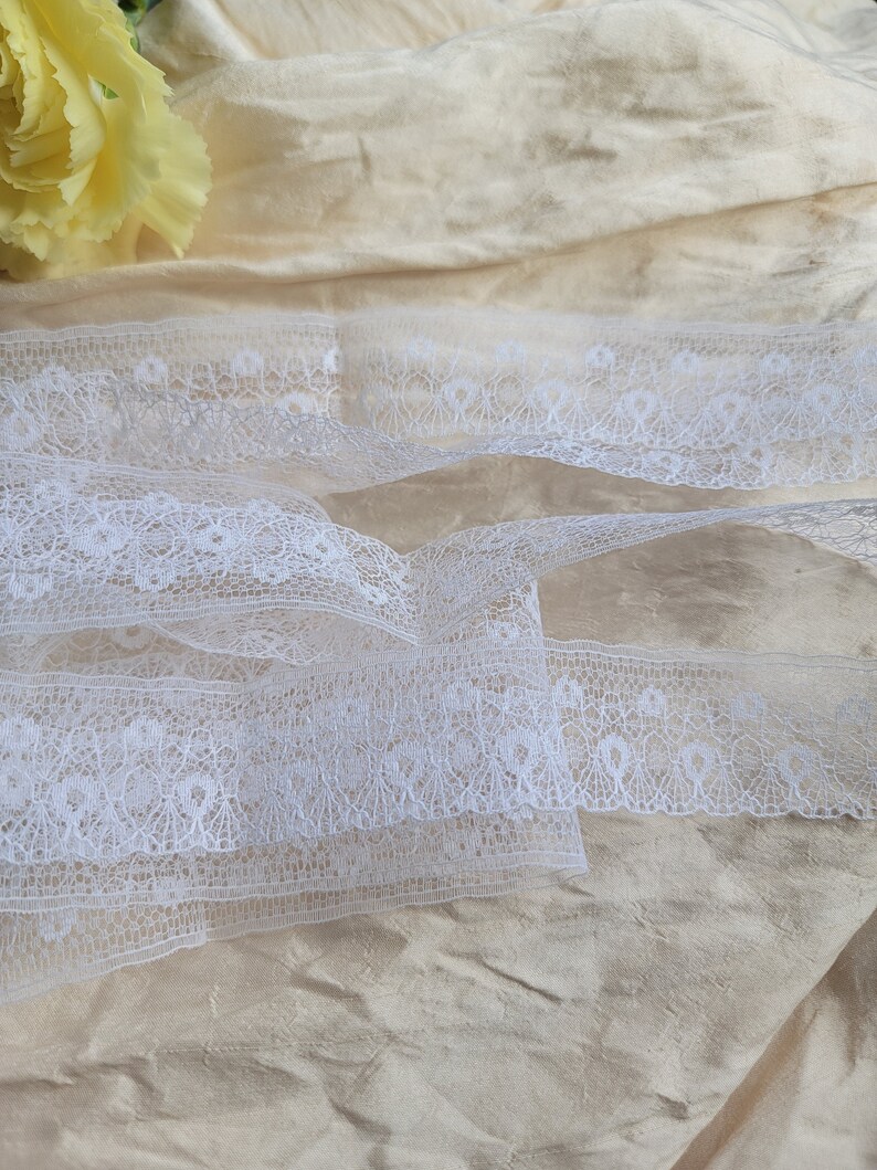 White Vintage Lace by the Yard, 1 1/8 Inch Wide Sewing Trim - Etsy