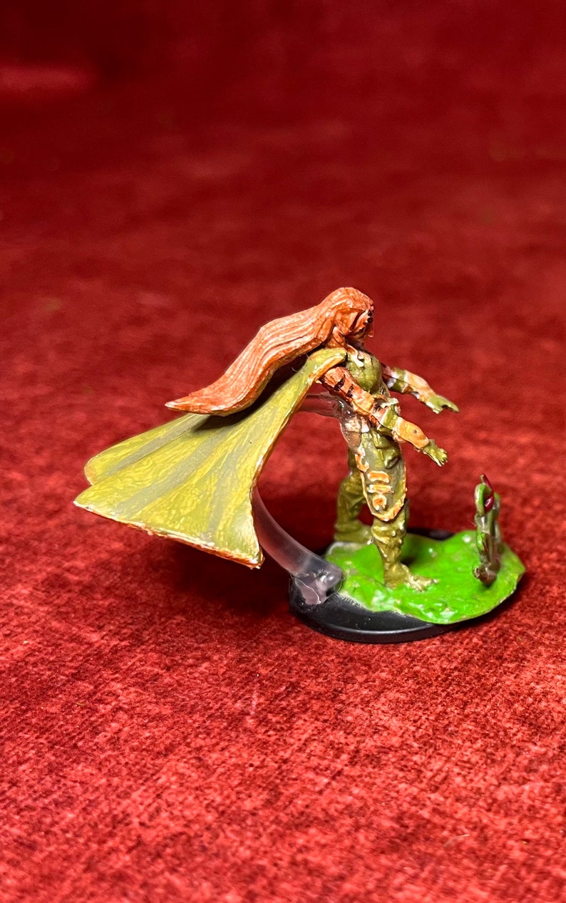 Female Druid Miniature - Etsy