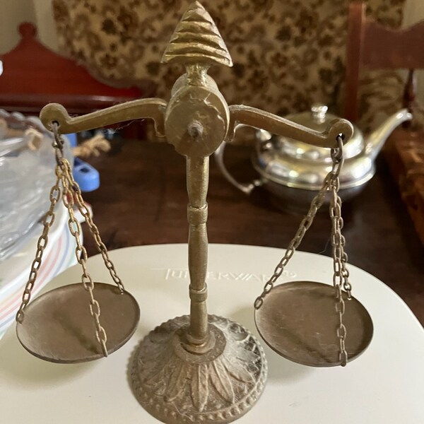 Antique Scale - Etsy