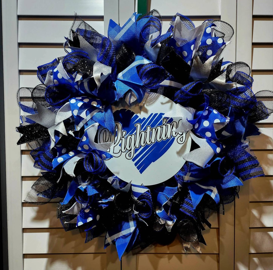 Handmade Lightning Bolts Wreath Hockey - Etsy