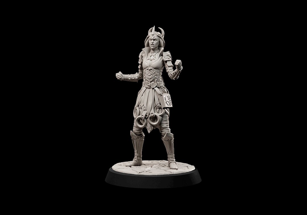Elf, Female, Druid, Bear-form, Boiled Leather, Over-clothes, Fists ...