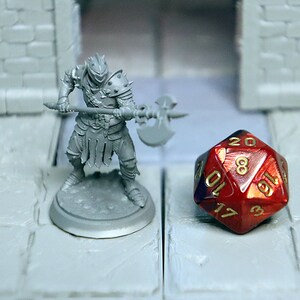 Human, Male, Fighter, Paladin, Full Plate Mail, Casting Spell, Wielding ...