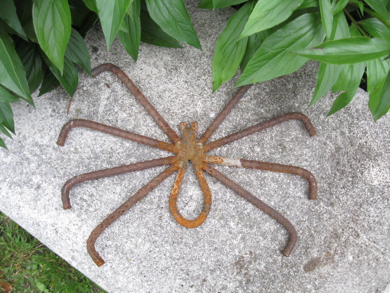 Metal Spider Rebar Spider Sculpture Man's Gift Yard Art Rock Garden ...