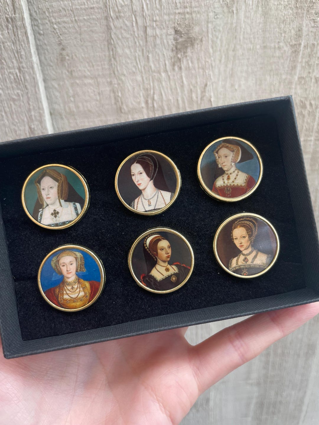 Full Set Pin Badges Six Queens Tudor Portrait Jewellery Henry VIII ...