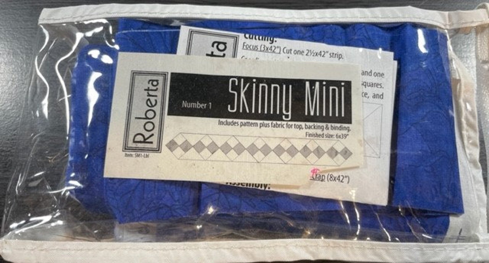 Robert Table Runner Kit - Etsy