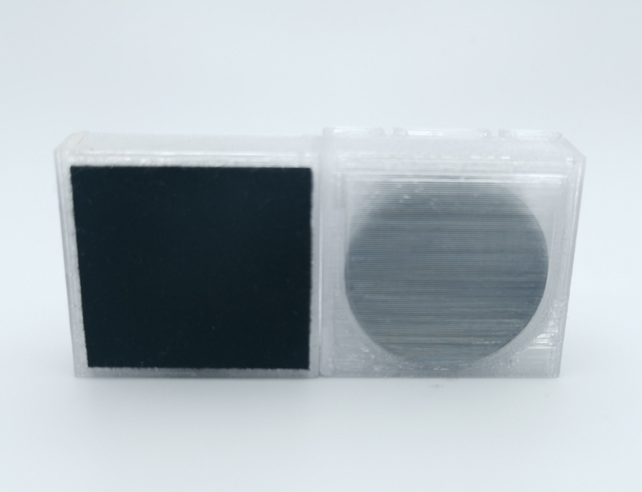World's First Modular Magnetic Frag Rack for Eggcrates - "tiggergrip ...