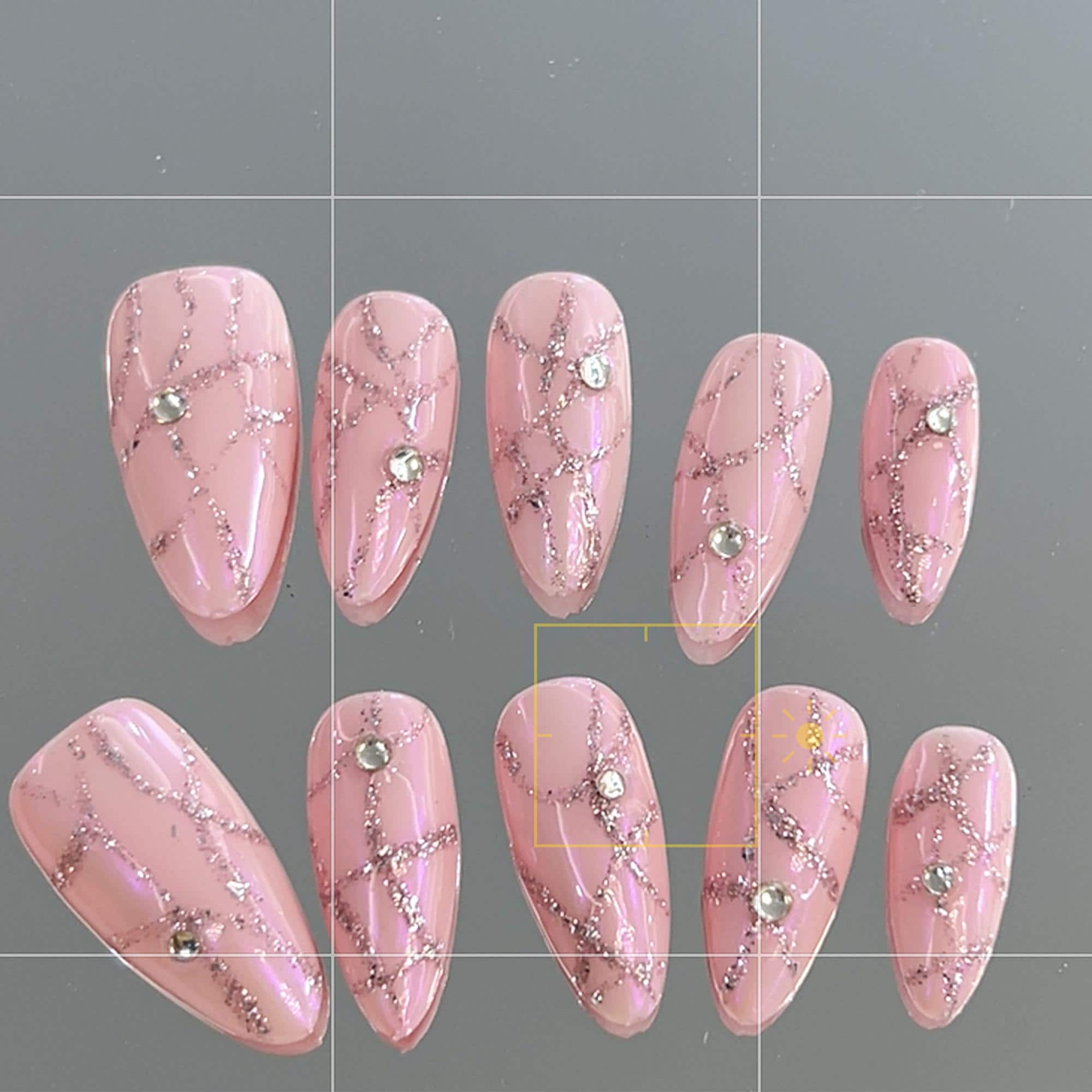 Aurora Thorn Pink Press on Nails | Shimmering Nail Art With Edgy Design ...