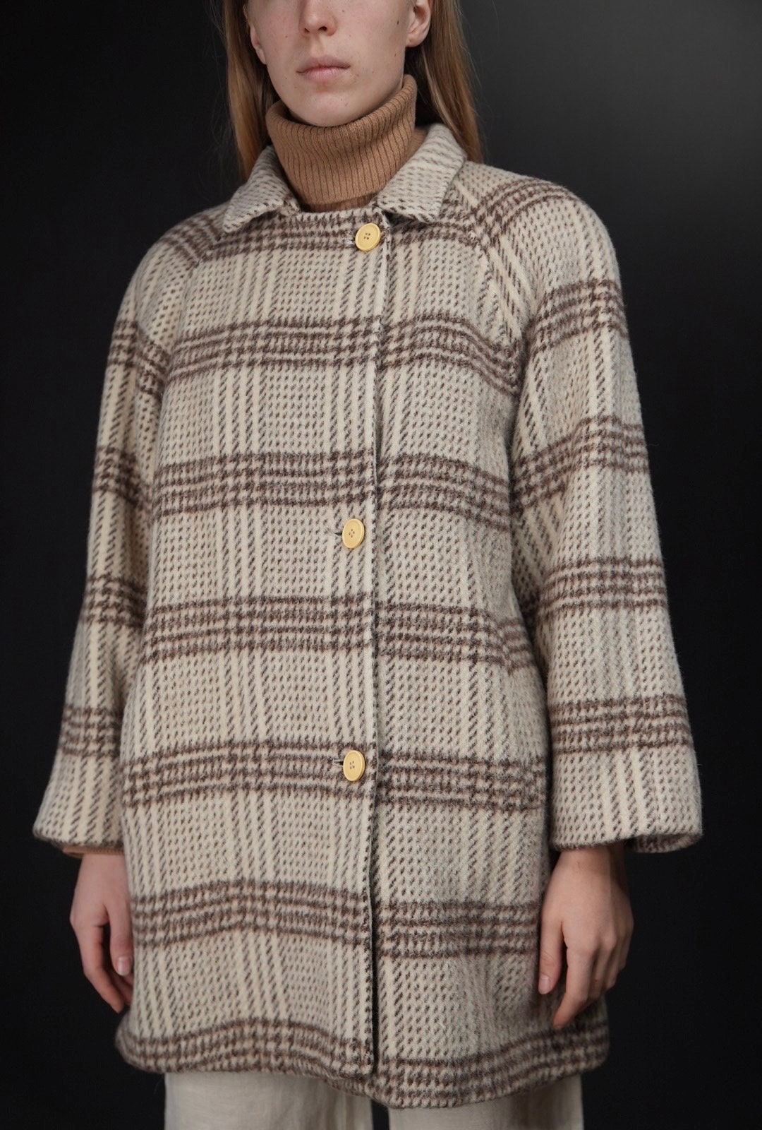 Vintage Checkered Wool Coat in White and Brown 10% Mohair 1970s - Etsy