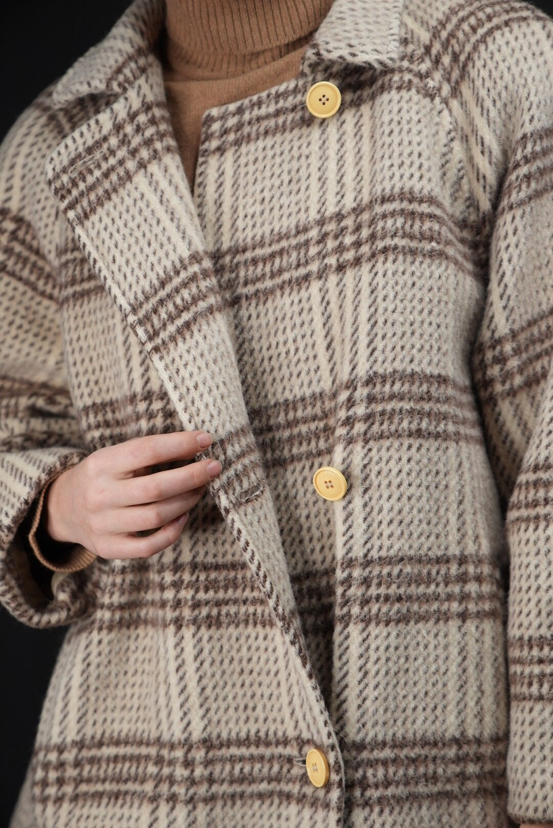 Vintage Checkered Wool Coat in White and Brown 10% Mohair 1970s - Etsy