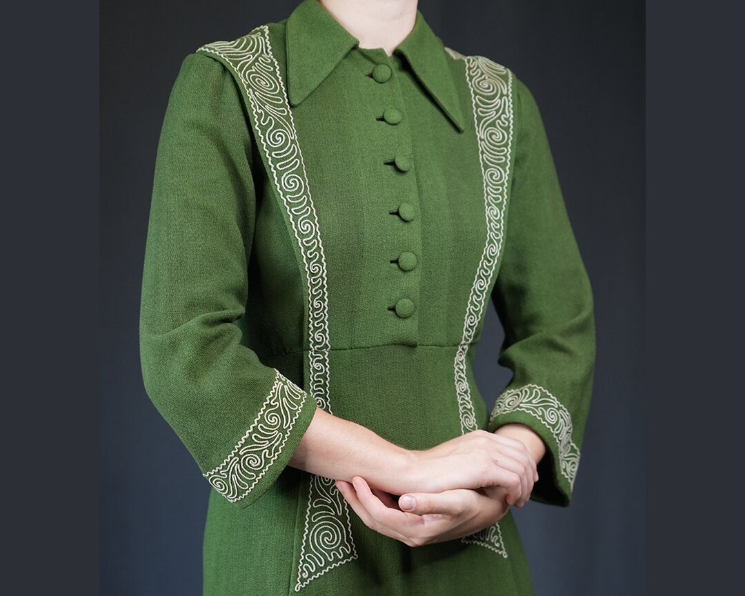 Traditional Austrian Wool Dress With Embroidery in Forest Green - Etsy